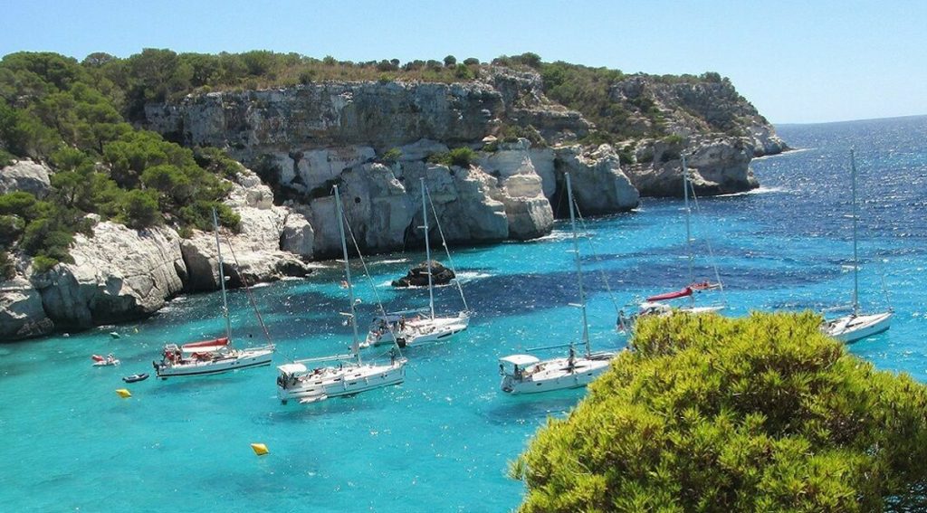 Discovering Menorca by sail - an island of peace, greenery and wind