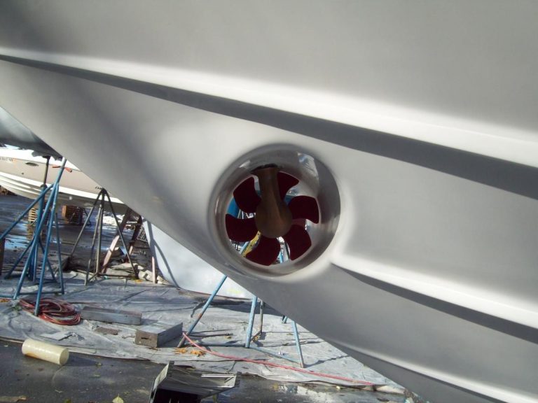 Thrusters: cosa sapere sulle eliche di prua e di poppa